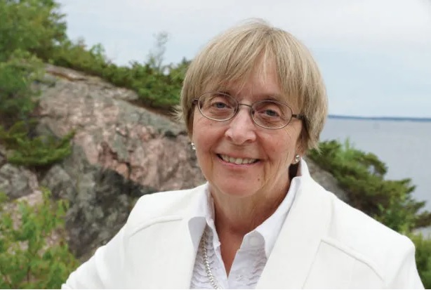 Lydia Adams of the Elmer Iseler Singers joins Classical Mornings to ...