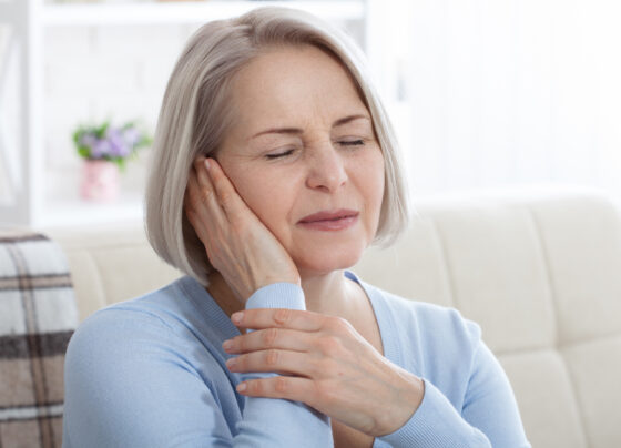 Is the Ringing, Buzzing, and Hissing All in Your Head? - Everything Zoomer