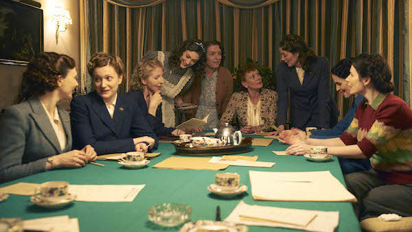 Home Fires Creator Talks Turning the Series into Novels - VisionTV