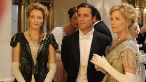 10 Fantastic Facts About Yannick Bisson of Murdoch Mysteries - VisionTV