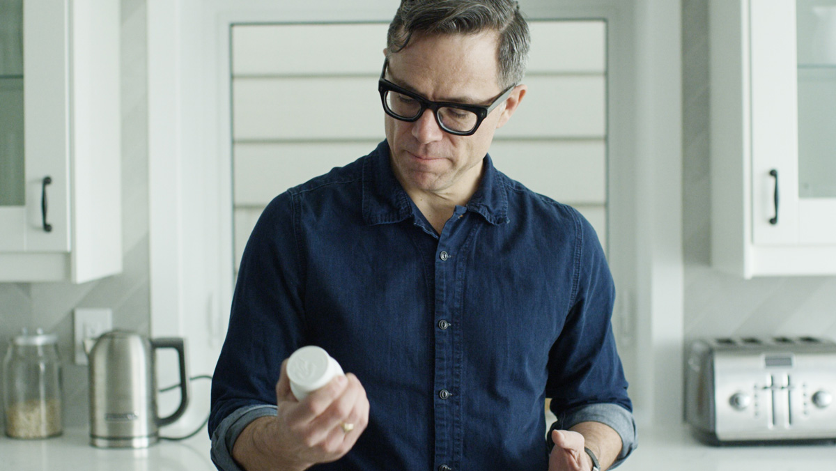 A User's Guide to Cheating Death: Vitamins and Supplements - VisionTV