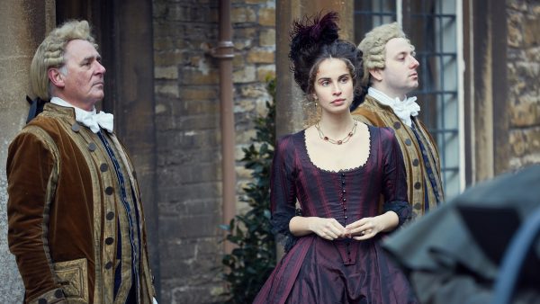 Poldark’s Heida Reed Loves the Dark Depth of Elizabeth - VisionTV