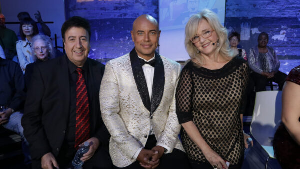 Warm Up With a New Sing-Along Season of Your All Time Classic Hit ...