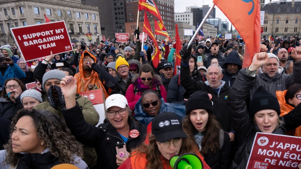 PSAC STRIKE OVER FOR TREASURY BOARD WORKERS WHILE IT CONTINUES FOR ...