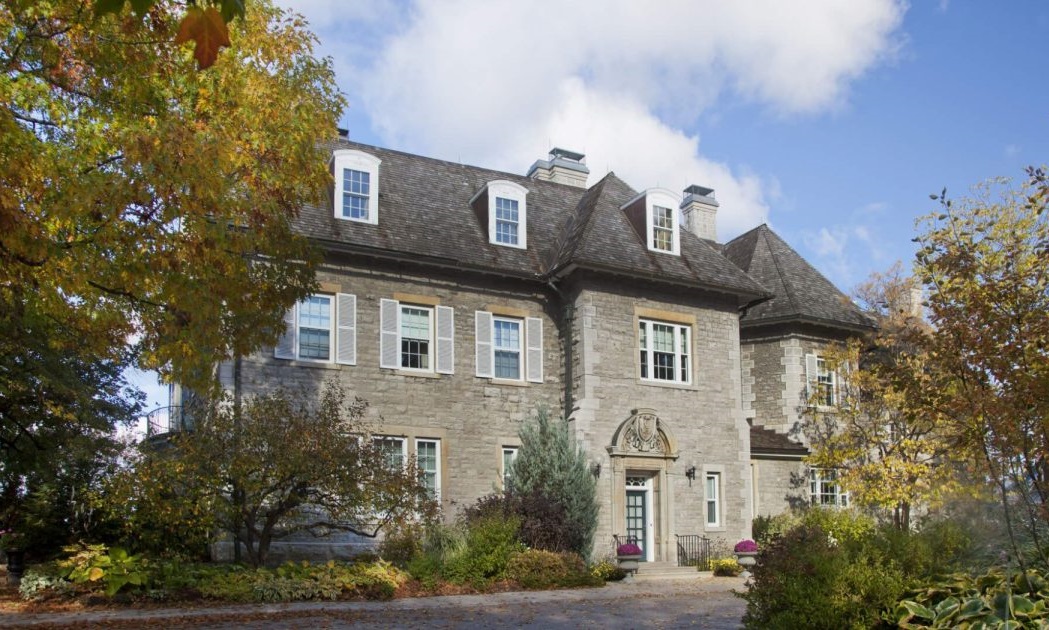 THE UNCERTAIN FUTURE OF 24 SUSSEX DRIVE