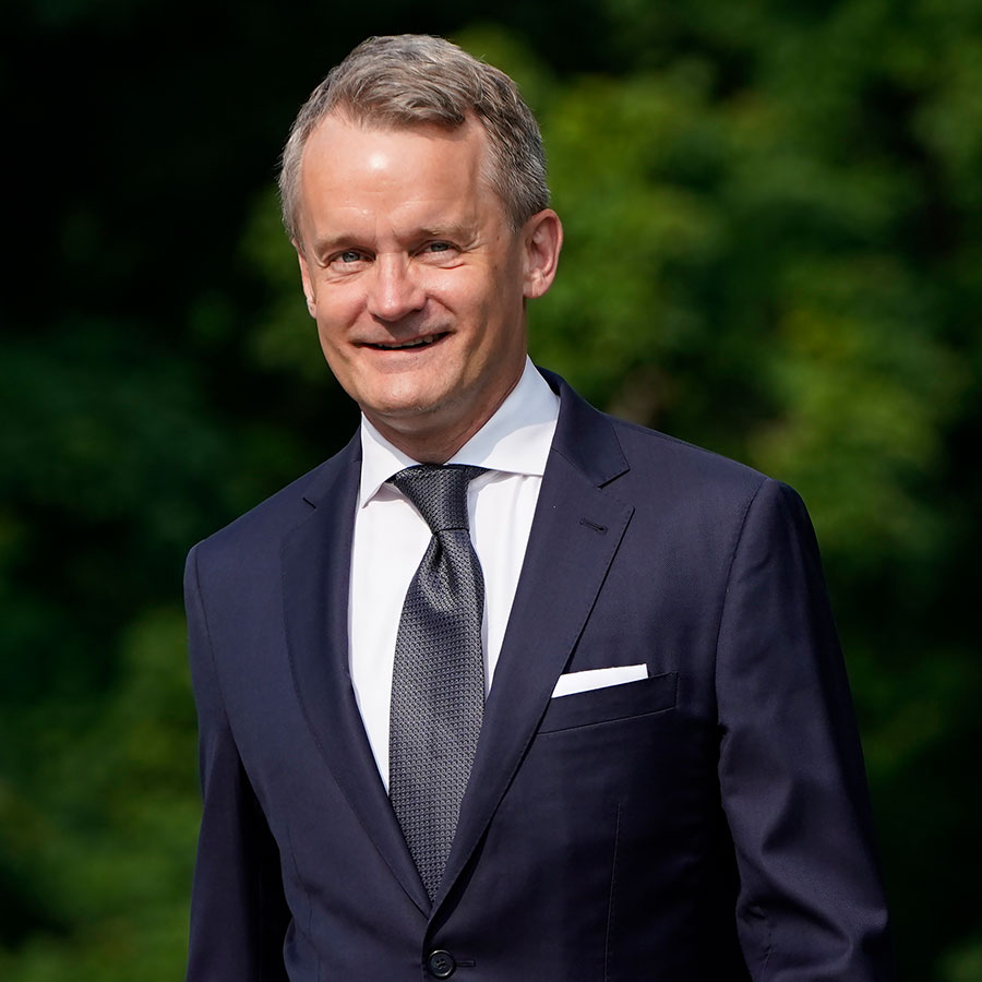 The Morning Zoom with Sam & Jane: Discussing Seamus O'Regan's New Role ...