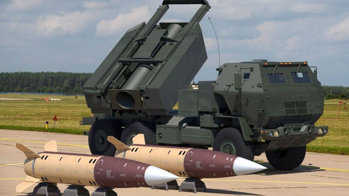 UKRAINE USES U.S.-PROVIDED LONG-RANGE ATACMS MISSILES AGAINST RUSSIAN ...