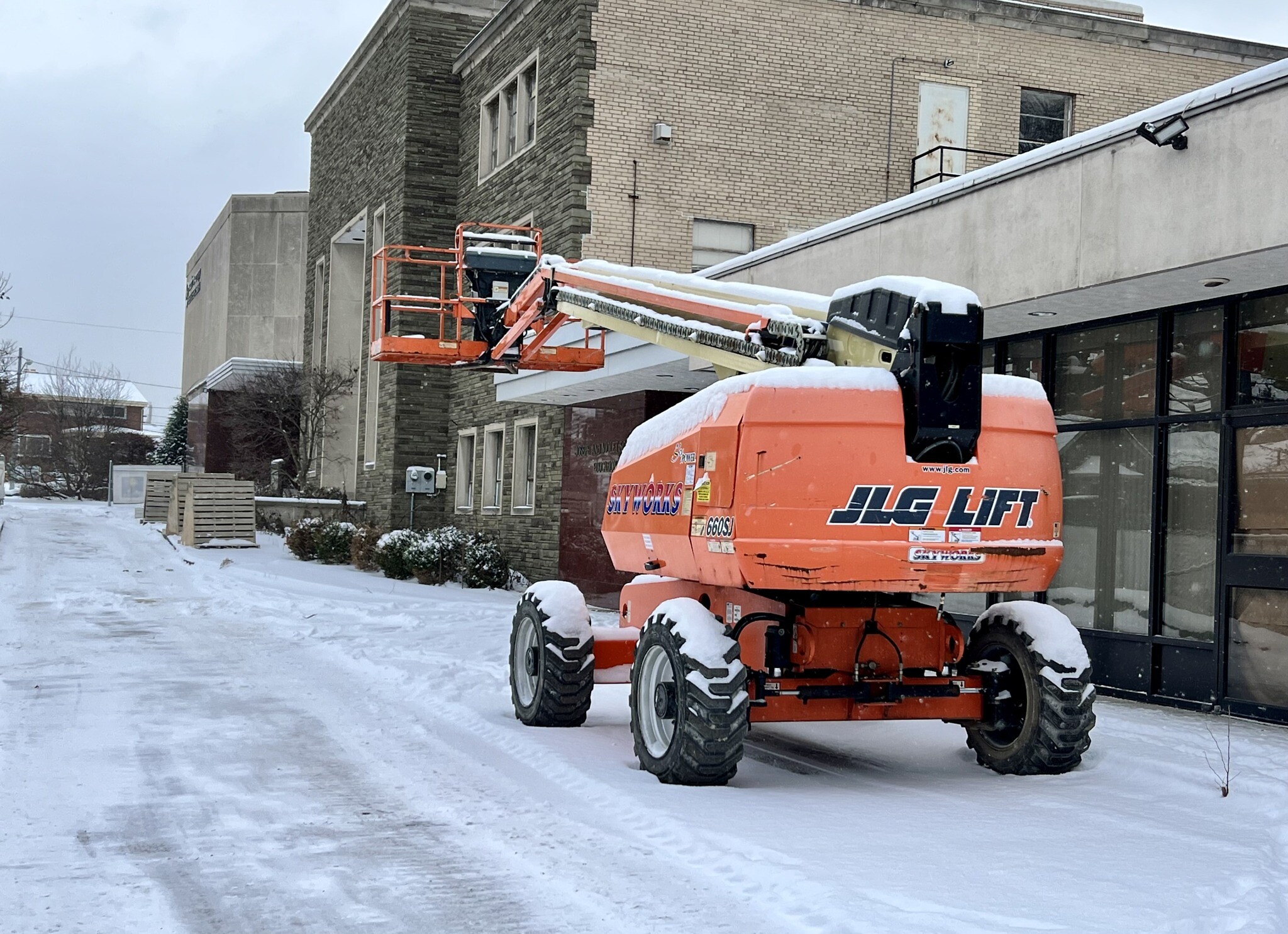 TREE OF LIFE SYNAGOGUE DEMOLITION BEGINS AHEAD OF REBUILDING THE SITE ...