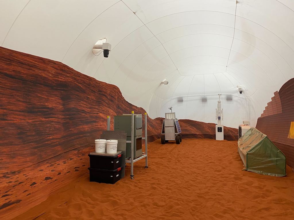 CREW OF NASA'S EARTHBOUND SIMULATED MARS HABITAT EMEREGE AFTER ONE YEAR